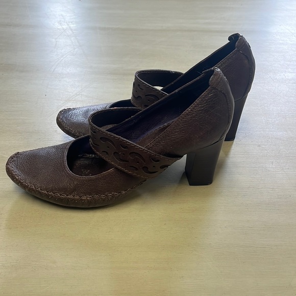 Indigo | Shoes | Indigo Heels | Poshmark